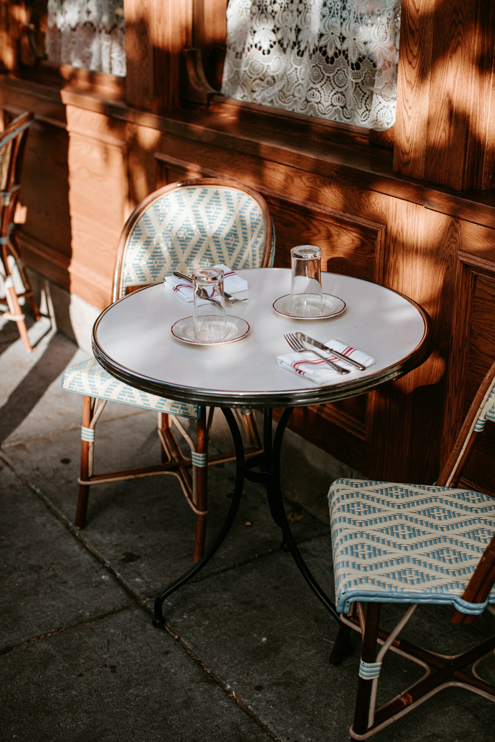 French Restaurant Names: A List of Creative and Catchy Ideas